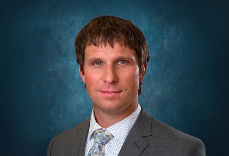 Orthopedic Surgeon Spearfish, SD - Dr. Ray Jensen